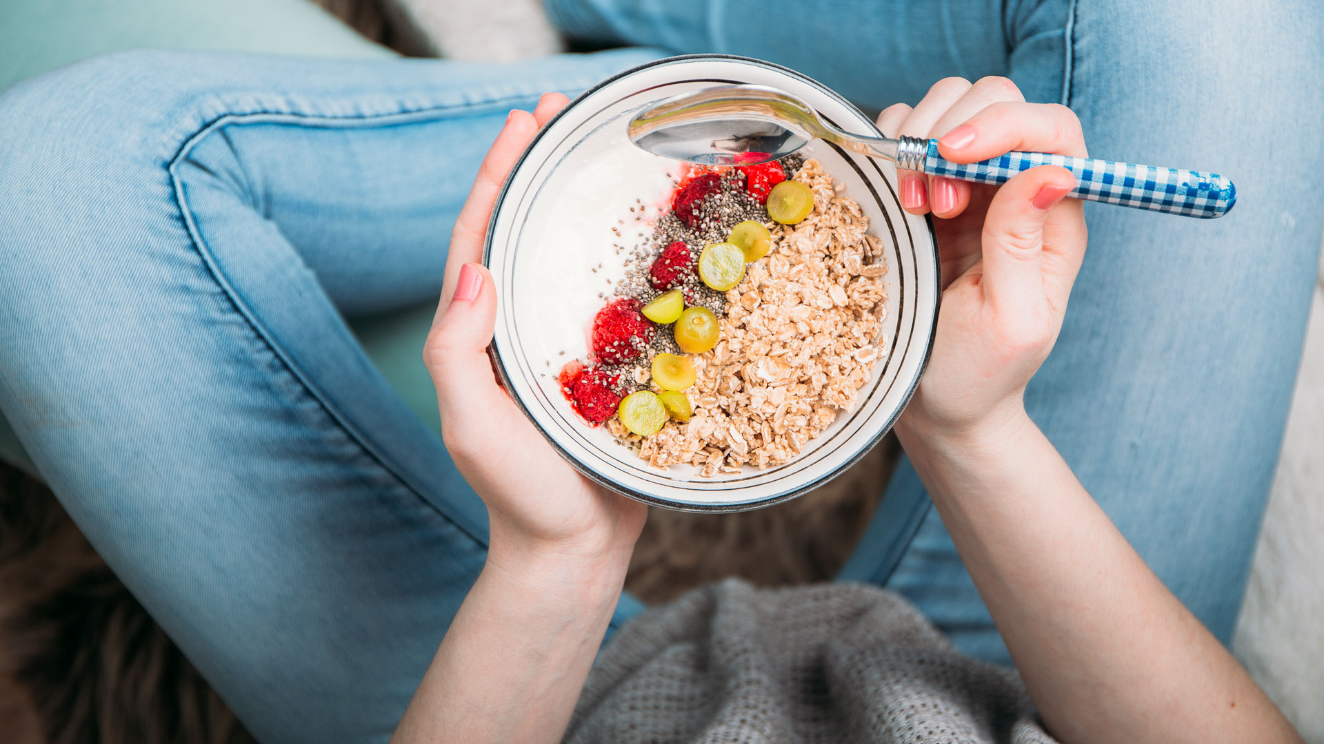 Build your own smoothie bowl | The GoodLife Fitness Blog