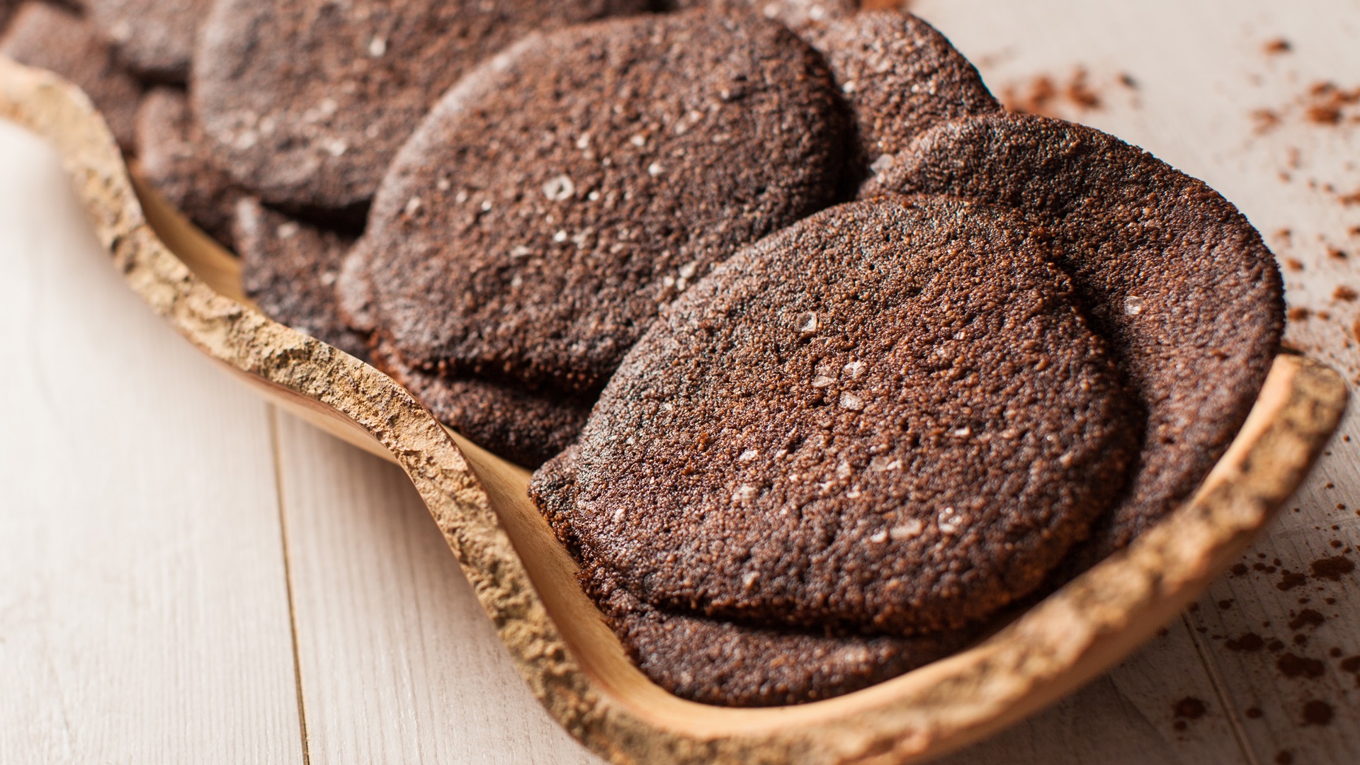 Sweet Treats Made Healthy: Keto chocolate cookies | The GoodLife ...
